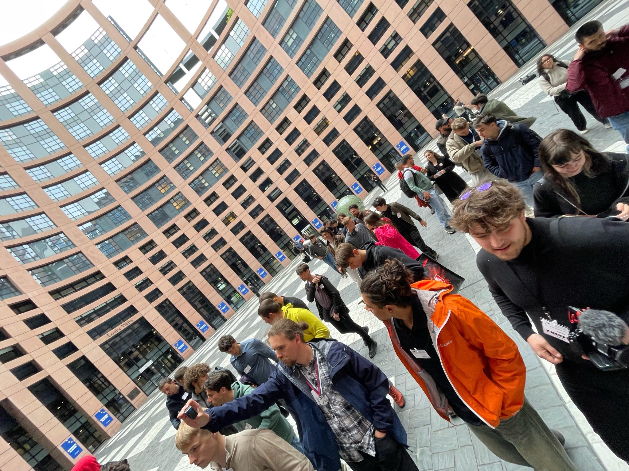 After cycling to Strasbourg, Serbian students meet with EP and CoE ...