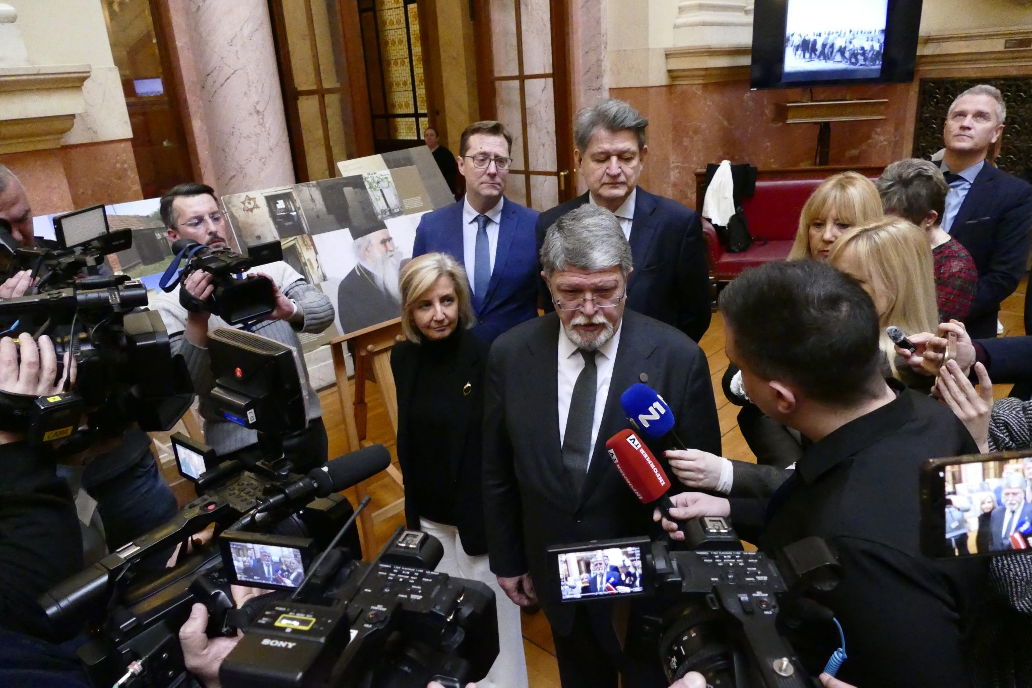 European Parliament mission visits Serbia, hostile reception by the ...